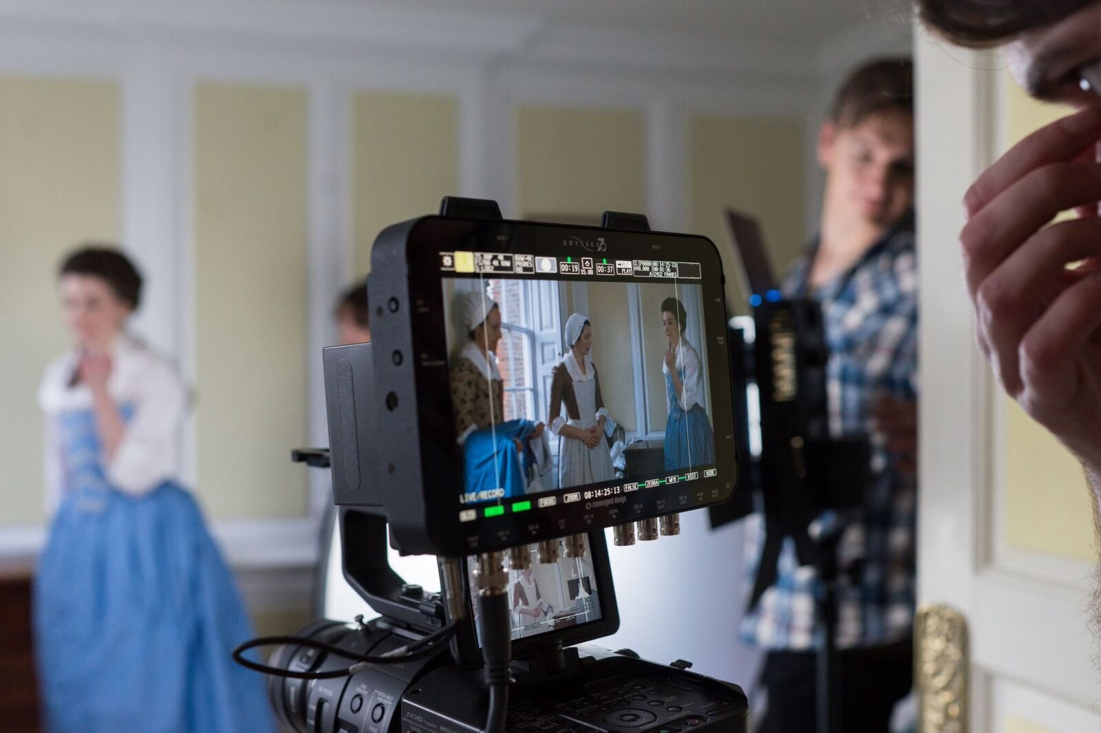 ‘Getting Dressed in the 18th Century’ – Viral Video – Crow's Eye ...